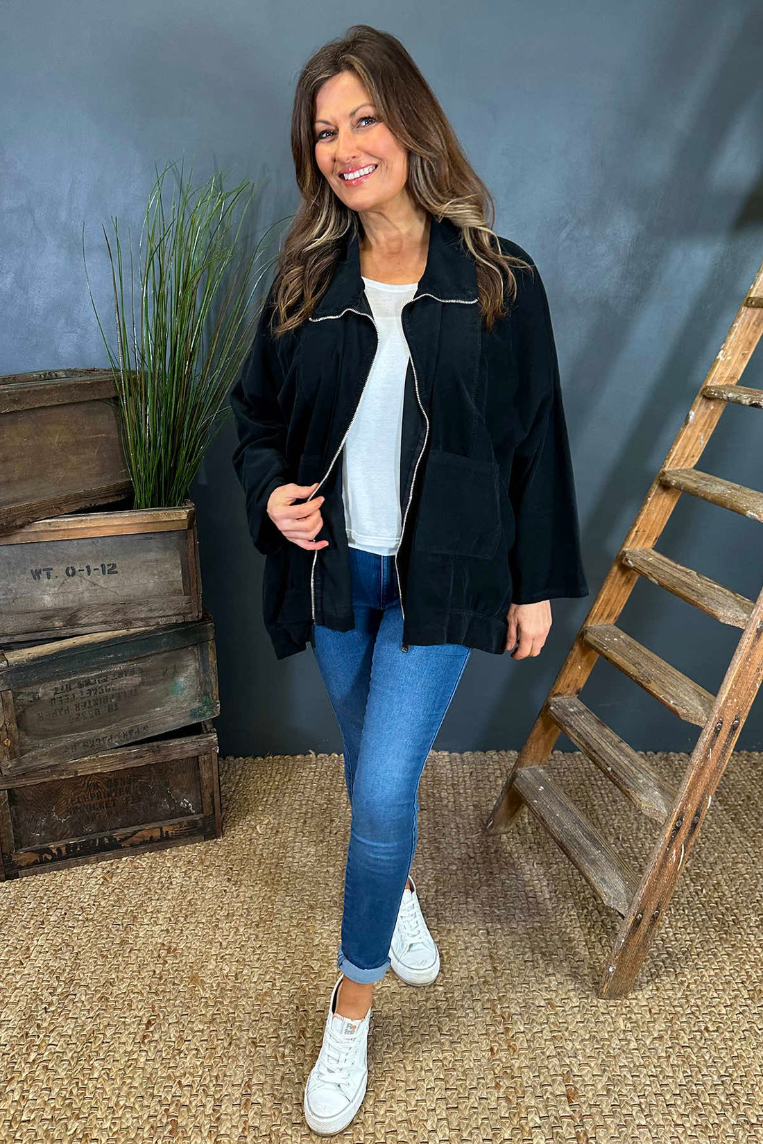 Made In Italy Joni Zip Up Cord Jacket | Kit and Kaboodal