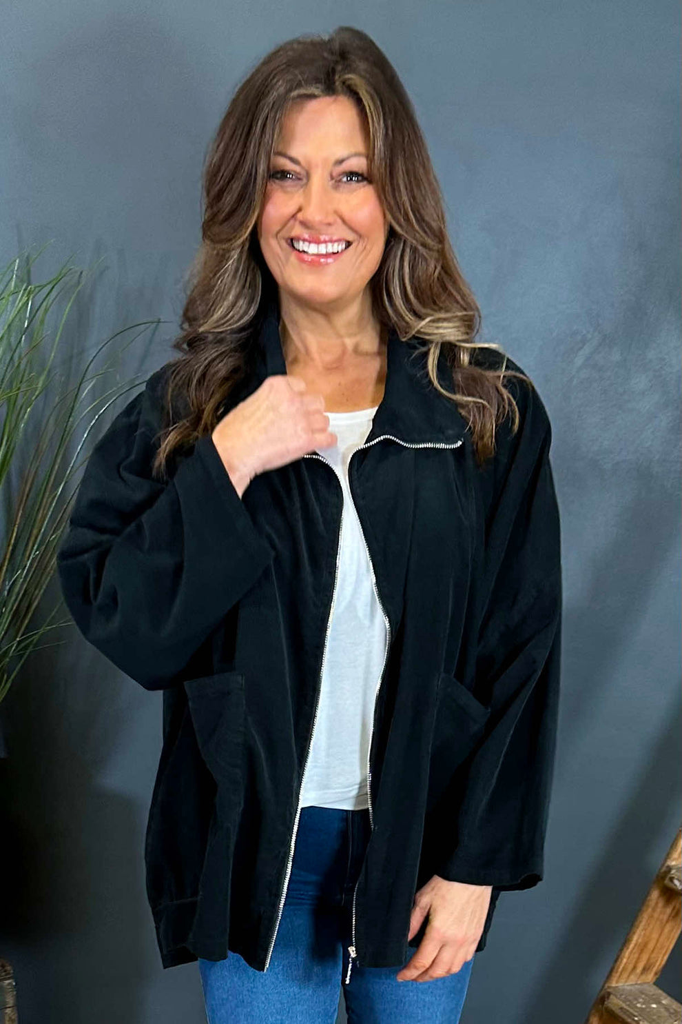 Made In Italy Joni Zip Up Cord Jacket | Kit and Kaboodal