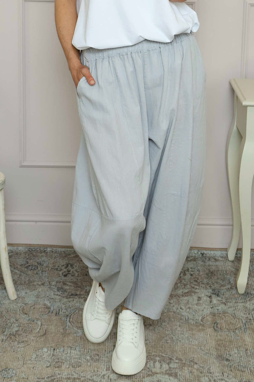 Made In Italy Ratana Linen Trousers | Kit and Kaboodal